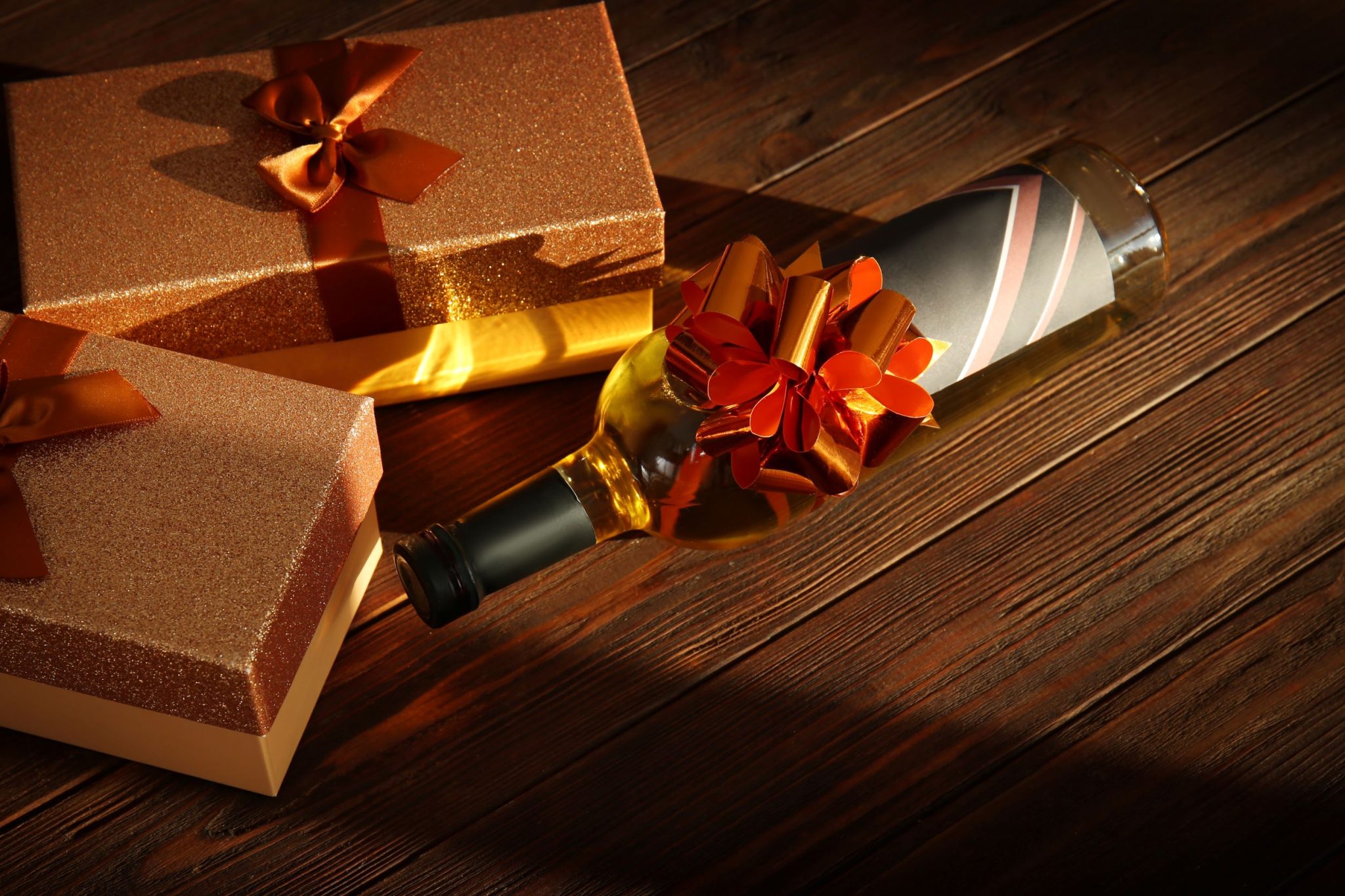 Corporate Alcohol Gifts for Any Occasion - DrinkableGifts Blog